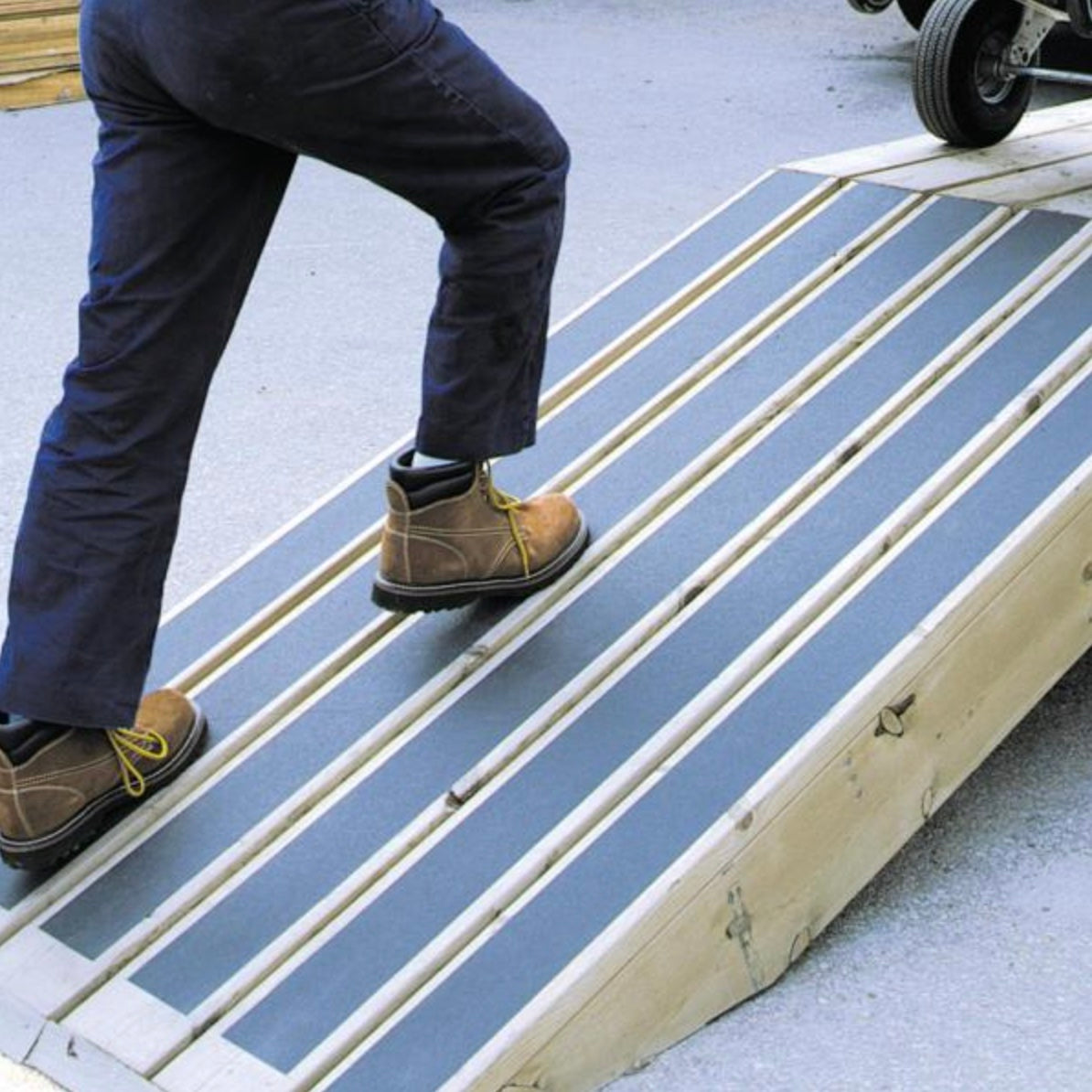 Anti-Slip Grit Tapes & Stair Treads